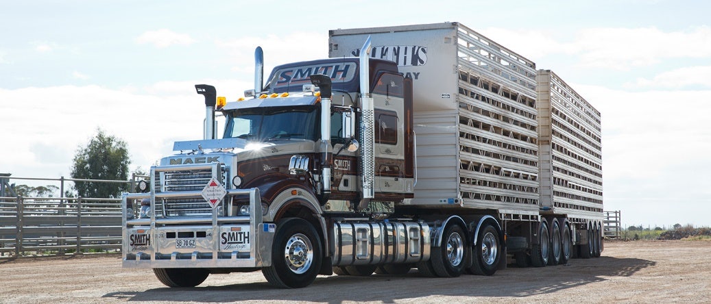 D&S Smith Haulage Super-Liner Review